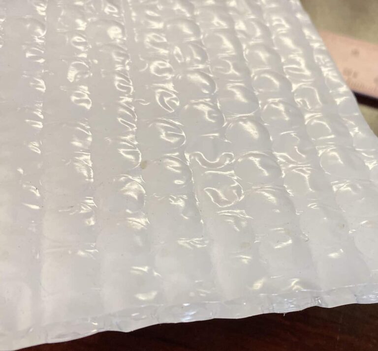 Metal Building Insulation: Woven R17 vs Double Bubble