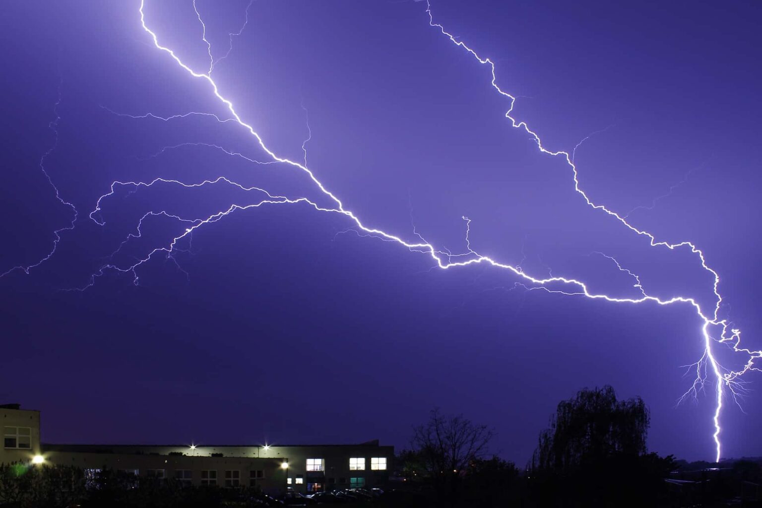 27 Things to Know Before Buying a Metal Building - Alan's Factory Outlet