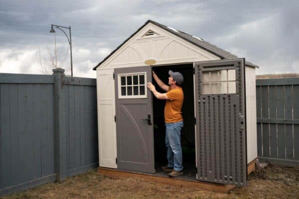 How to Move a Shed Efficiently in 8 Steps